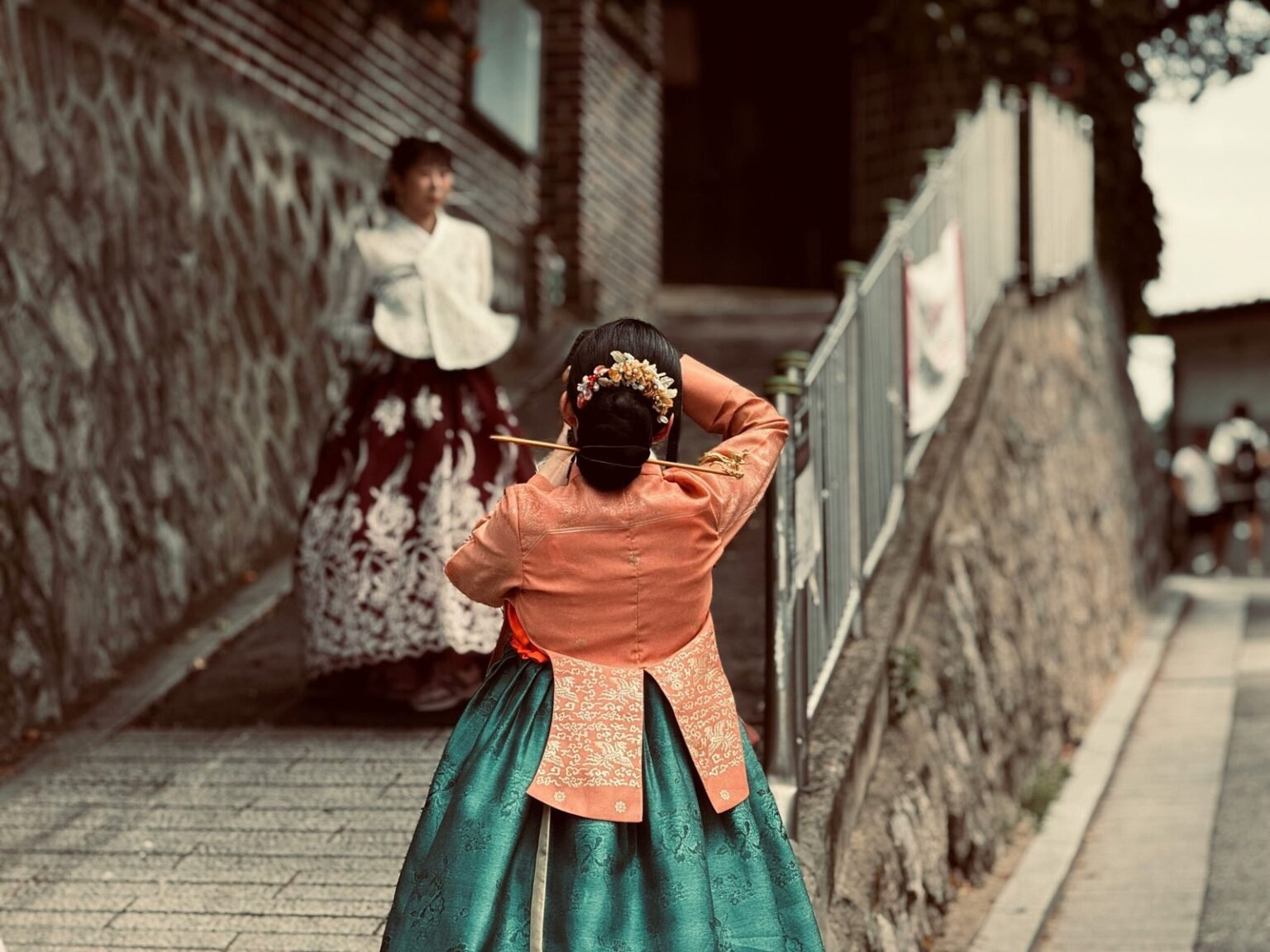 Korean Spring Outfits Women Love: Modest & Cute Looks
